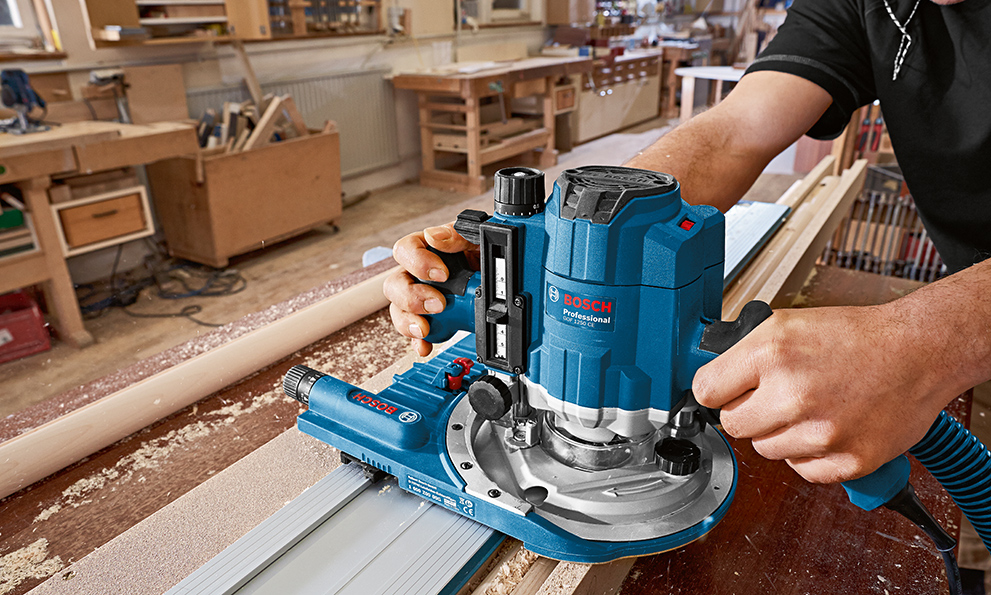 Dust solutions for planing & routing wood | Bosch Professional