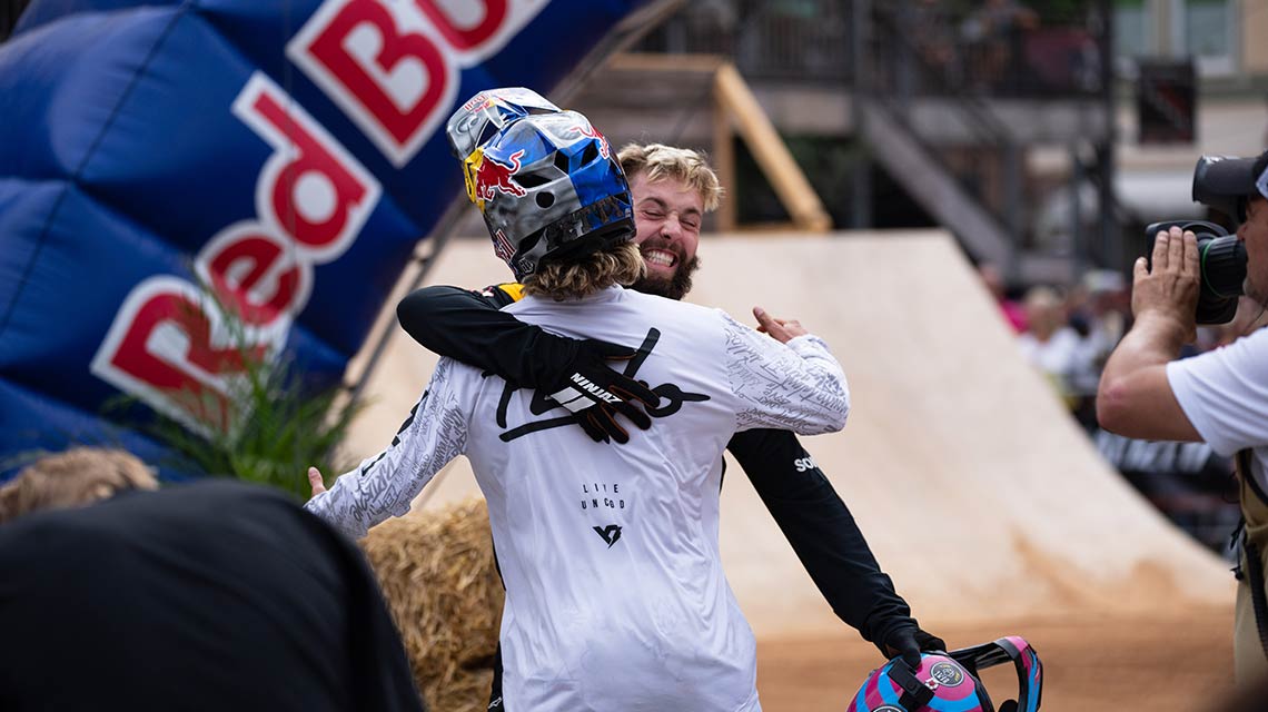 Red Bull District Ride: Street Style | Bosch Professional